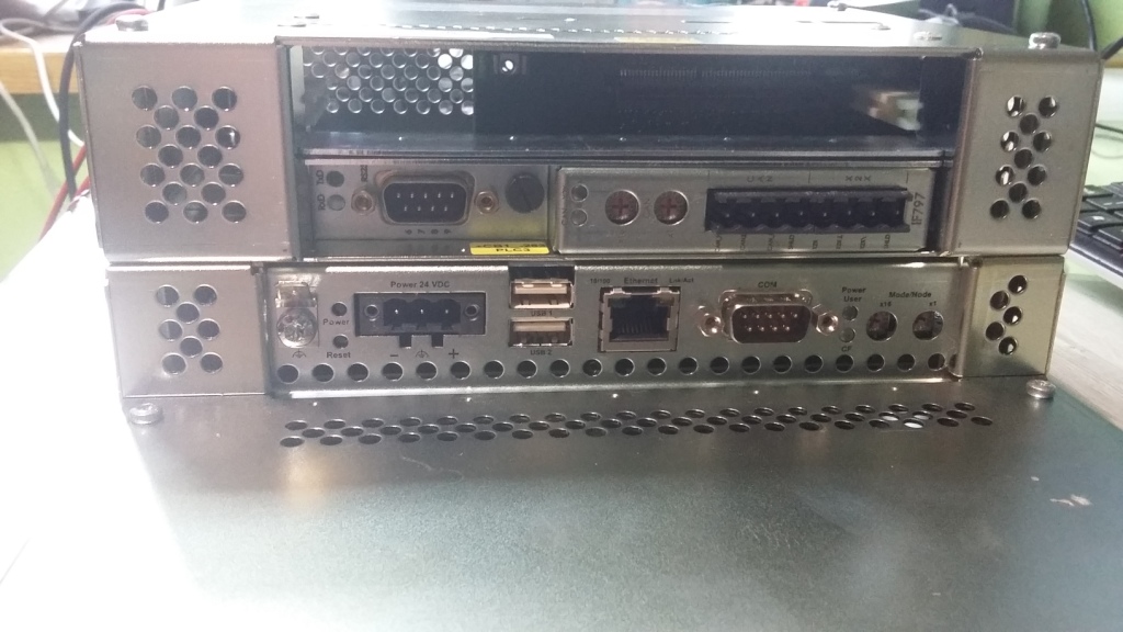 Unilog B2 Power Panel 400 4PP450.0571-K09 - Serwis elektroniki ...